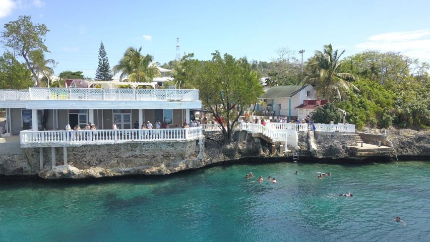 On Vacation Blue Cove All Inclusive - Tours y Actividades en San Andrés